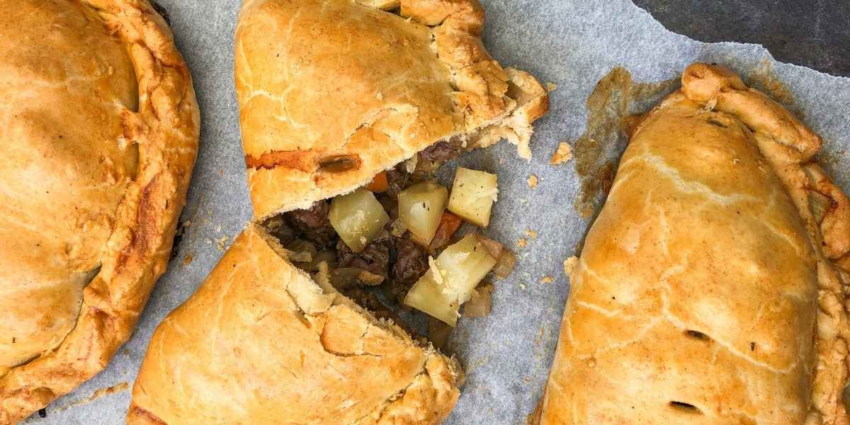 Six of the best pasties in Cornwall | Our definitive Cornish pasty list